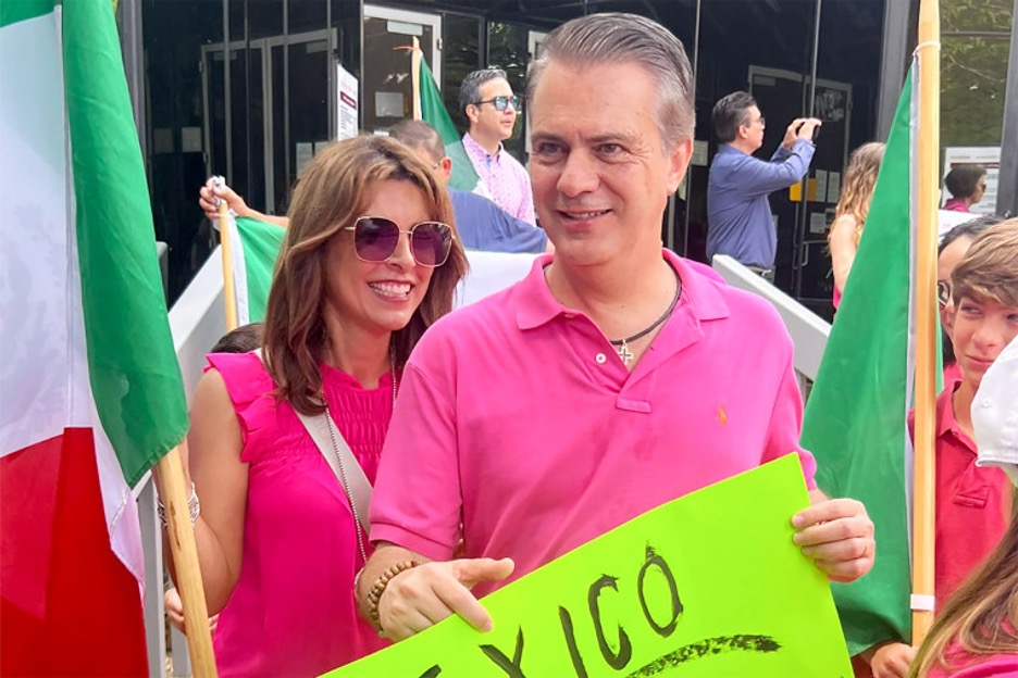 Mexicans living in the U.S. vote early in their homeland’s historic ...