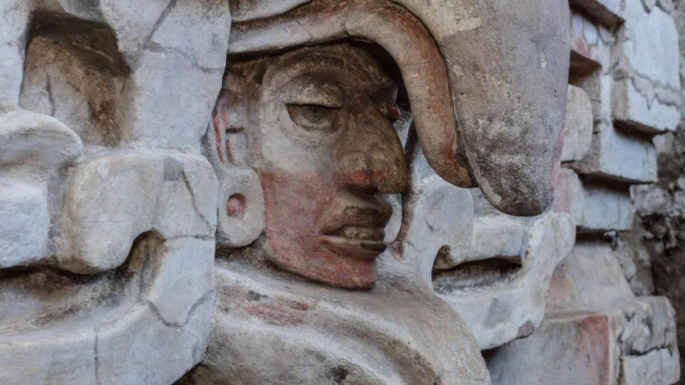 Astonishing 1,400-year-old tomb featuring giant owl sculpture ...